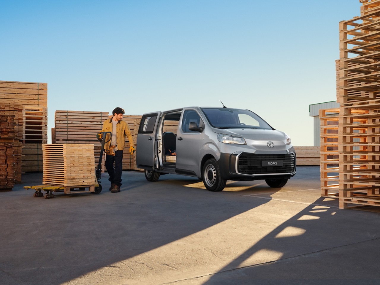 The new Toyota Proace vans get the job done. Find out more.